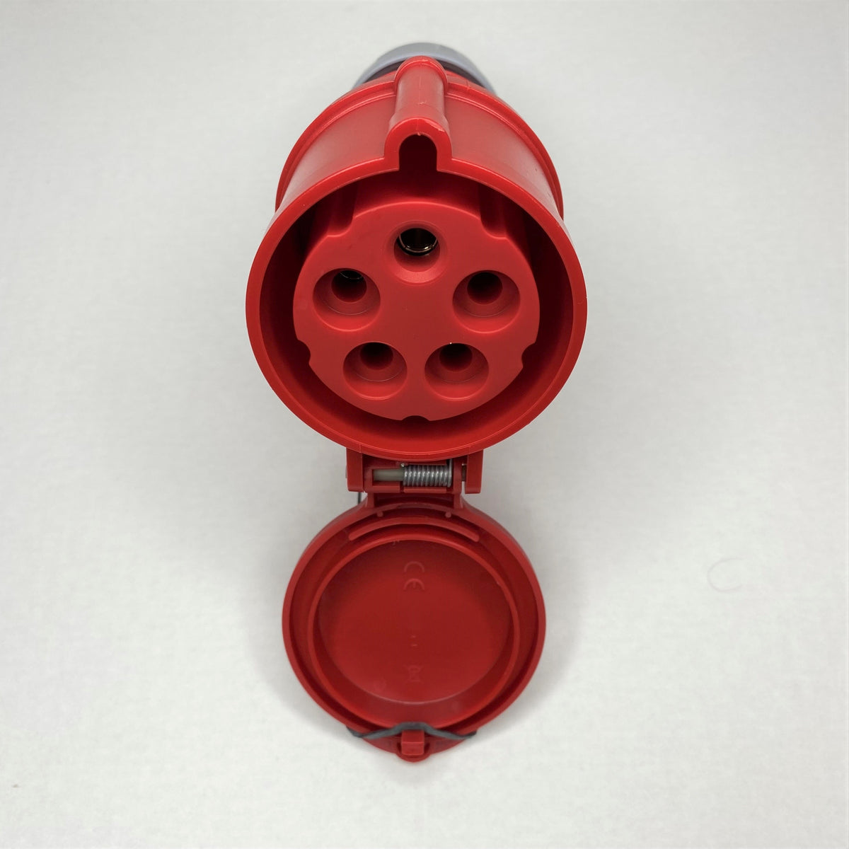 3 PHASE PCE 400 32A 3PIN N+E IP44 SOCKET – Mcc Power Accessories