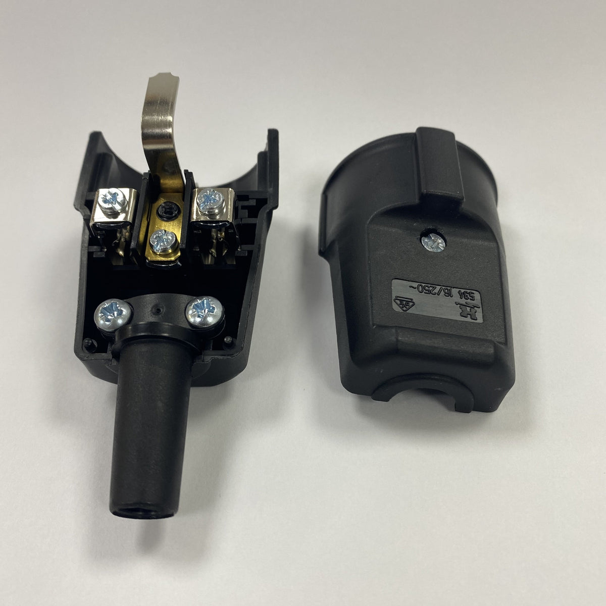 Re-Wireable Schuko Socket Black. (Kaiser 534) – Mcc Power Accessories